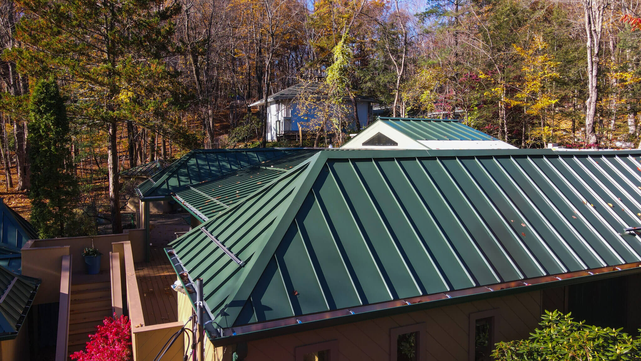 Residential Metal Roof – Aylesbury - Altitude Roofing